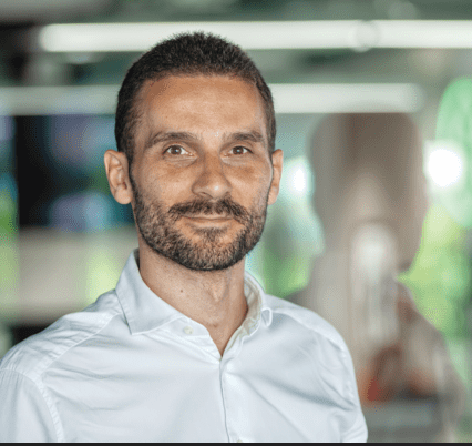 Intervista a Mario Giordano (Signify)